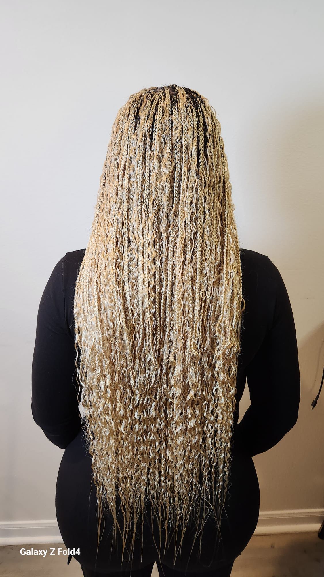 Home: https://braidsbywunmi.com/